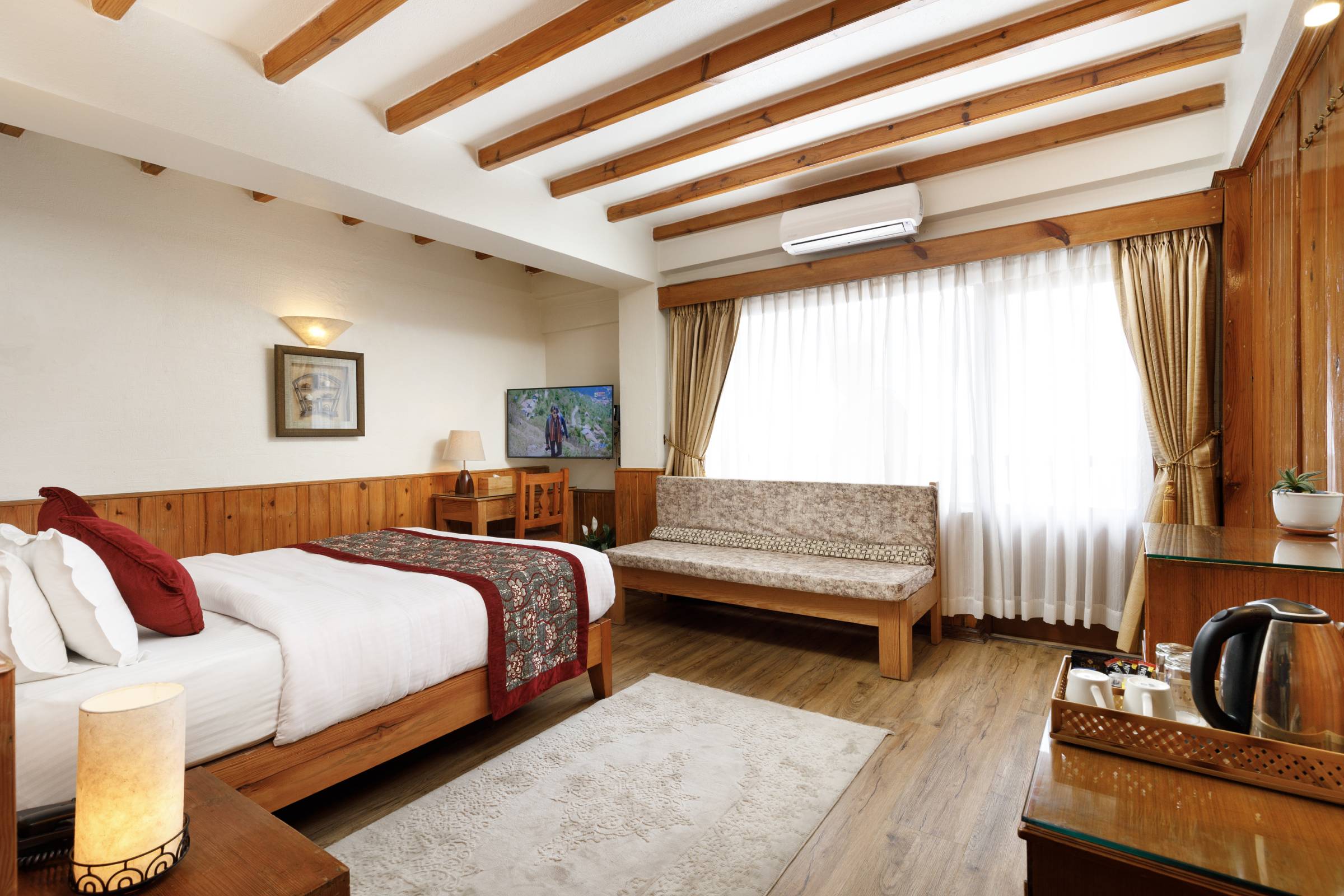 Country Villa Superior Deluxe - Hotel Country Villa, Nagarkot ...